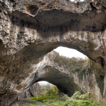 Devetashka Cave - Welcome.bg